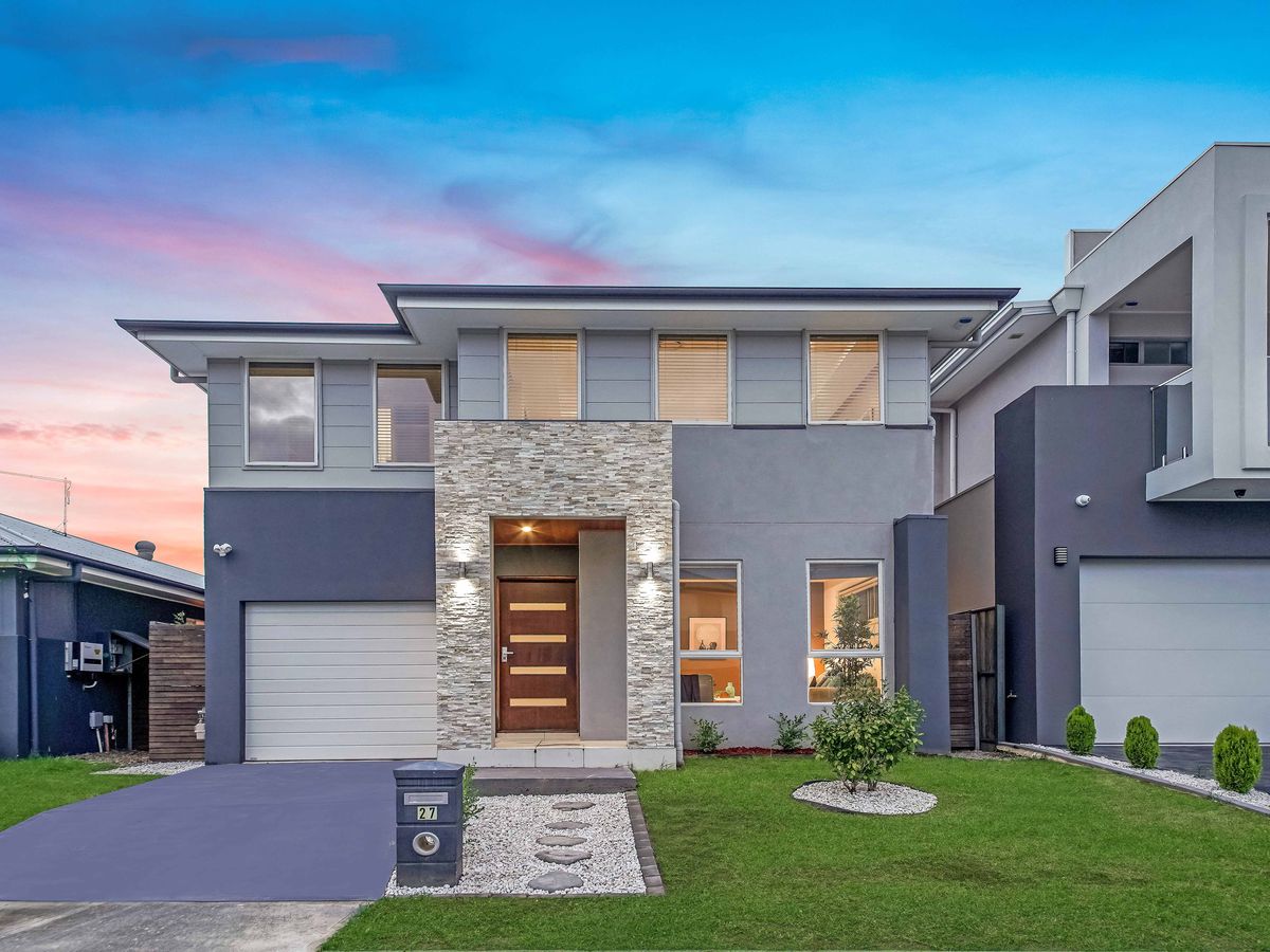 27 Beauchamp Drive, The Ponds | Legend Real Estate