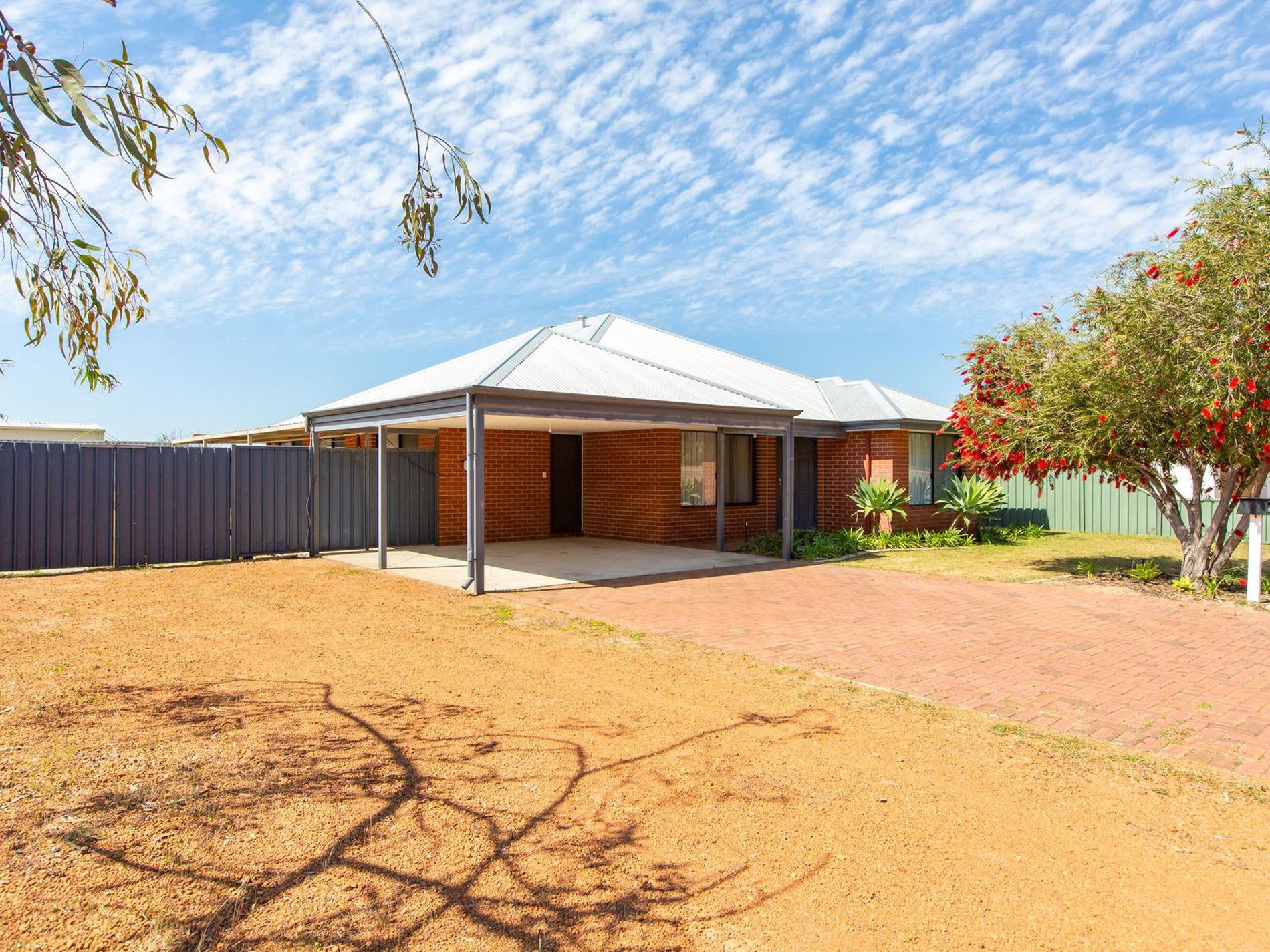 64 Mosedale Avenue, Usher | Jason Gard Real Estate