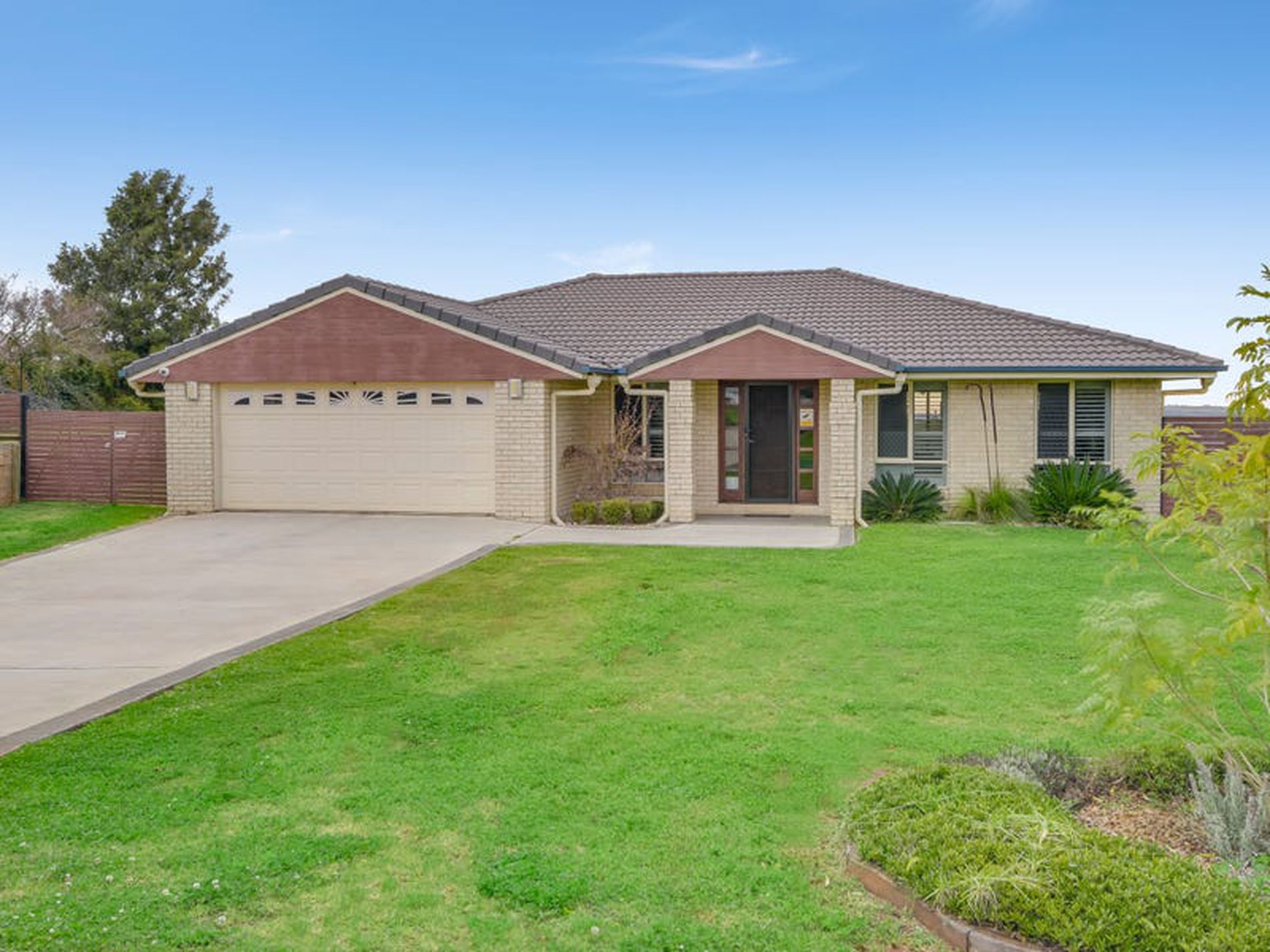 23 Cole Drive, Highfields | Hot Property