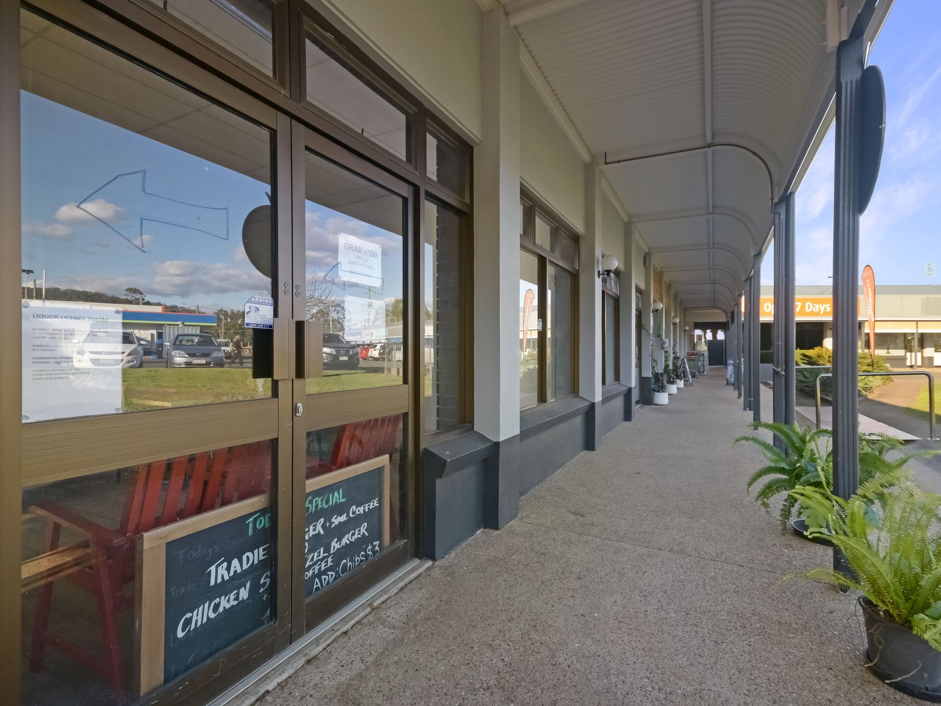 Shop 15 / 656 Toowoomba Connection Road, Withcott | Hot Property