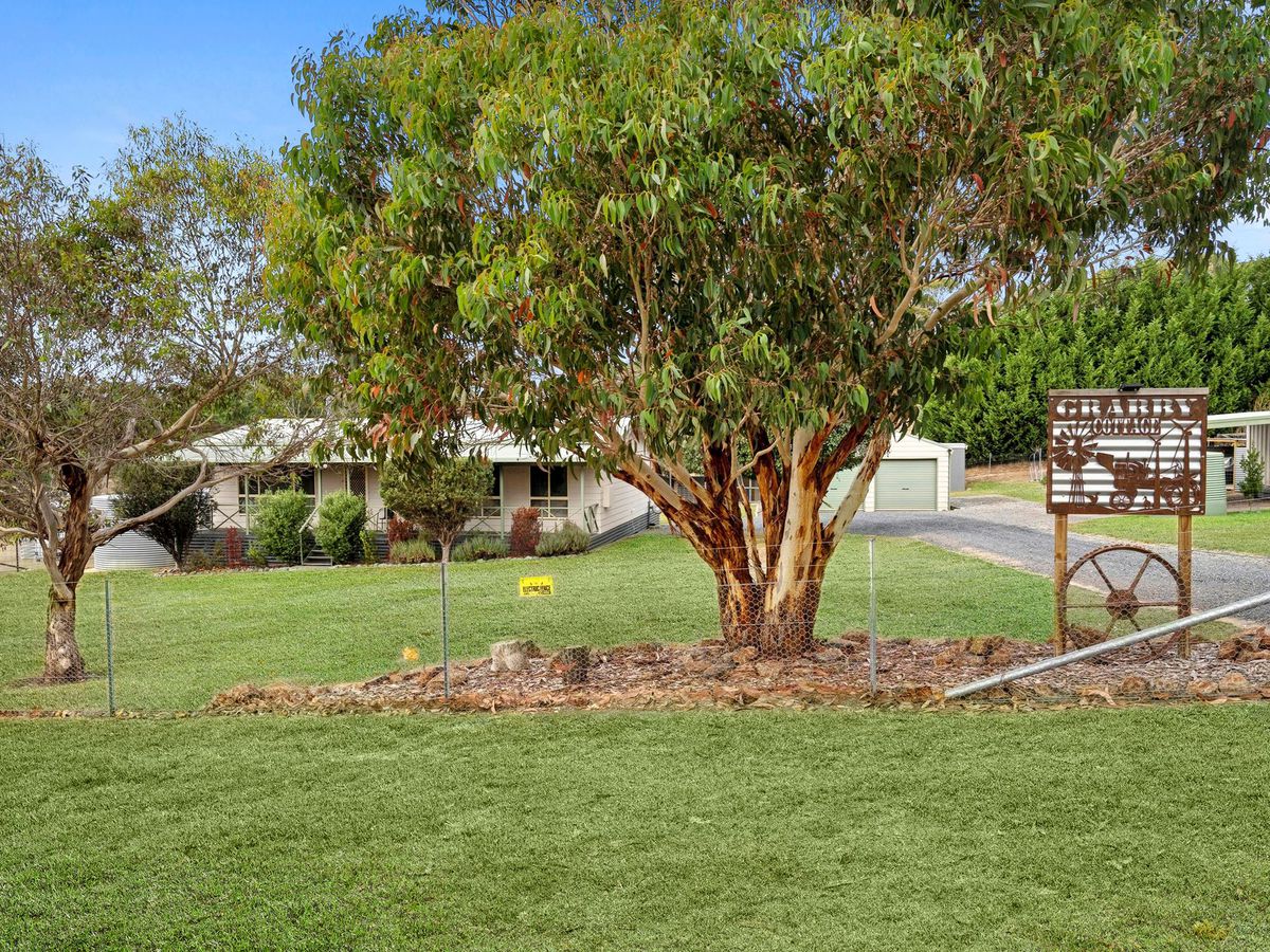 5 Caledonia Street, Grabben Gullen via, Crookwell | Duncombe & Co