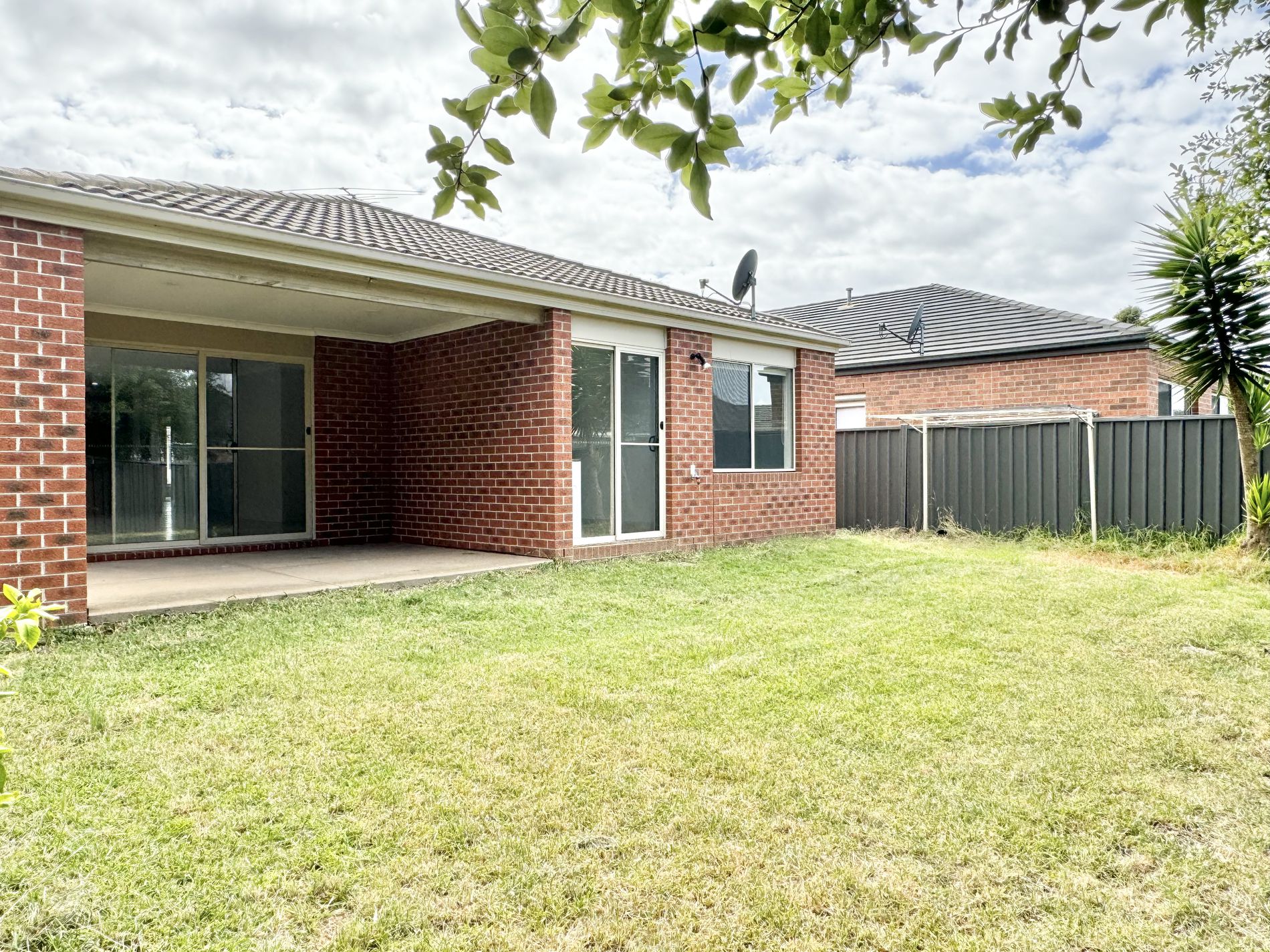 5 Edenvale Street, Manor Lakes | Equity Wise Real Estate