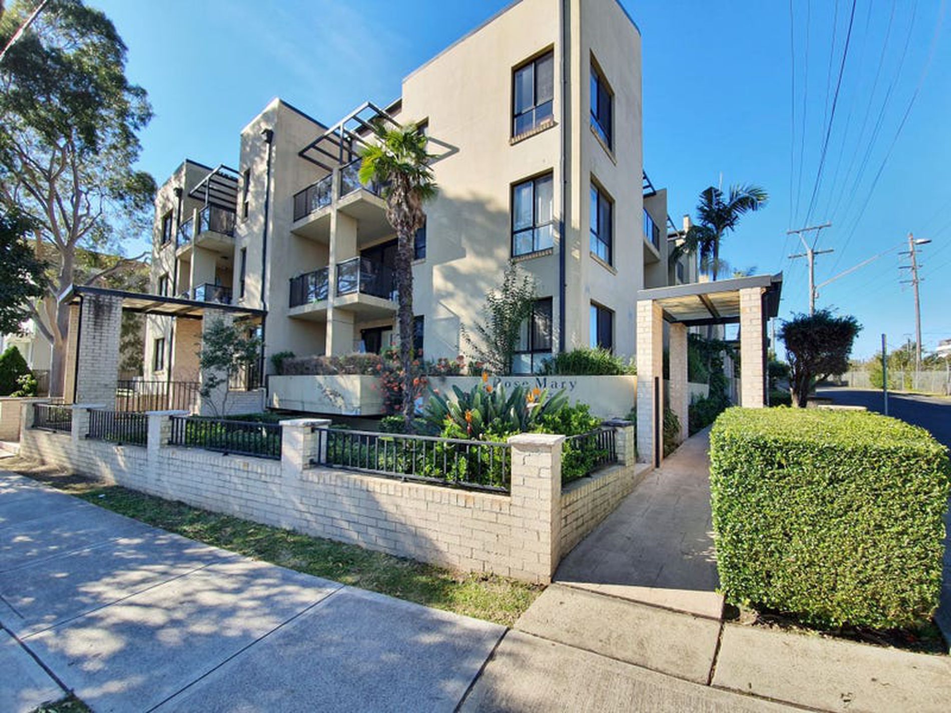 9 / 2-4 Reid Avenue, Westmead | Stockton Grange
