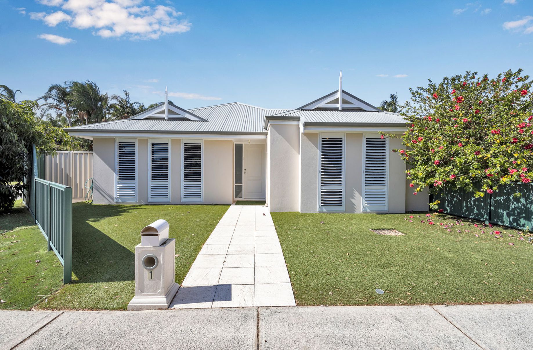 1 JAMES GILMOUR WAY, Darch | GEST Real Estate