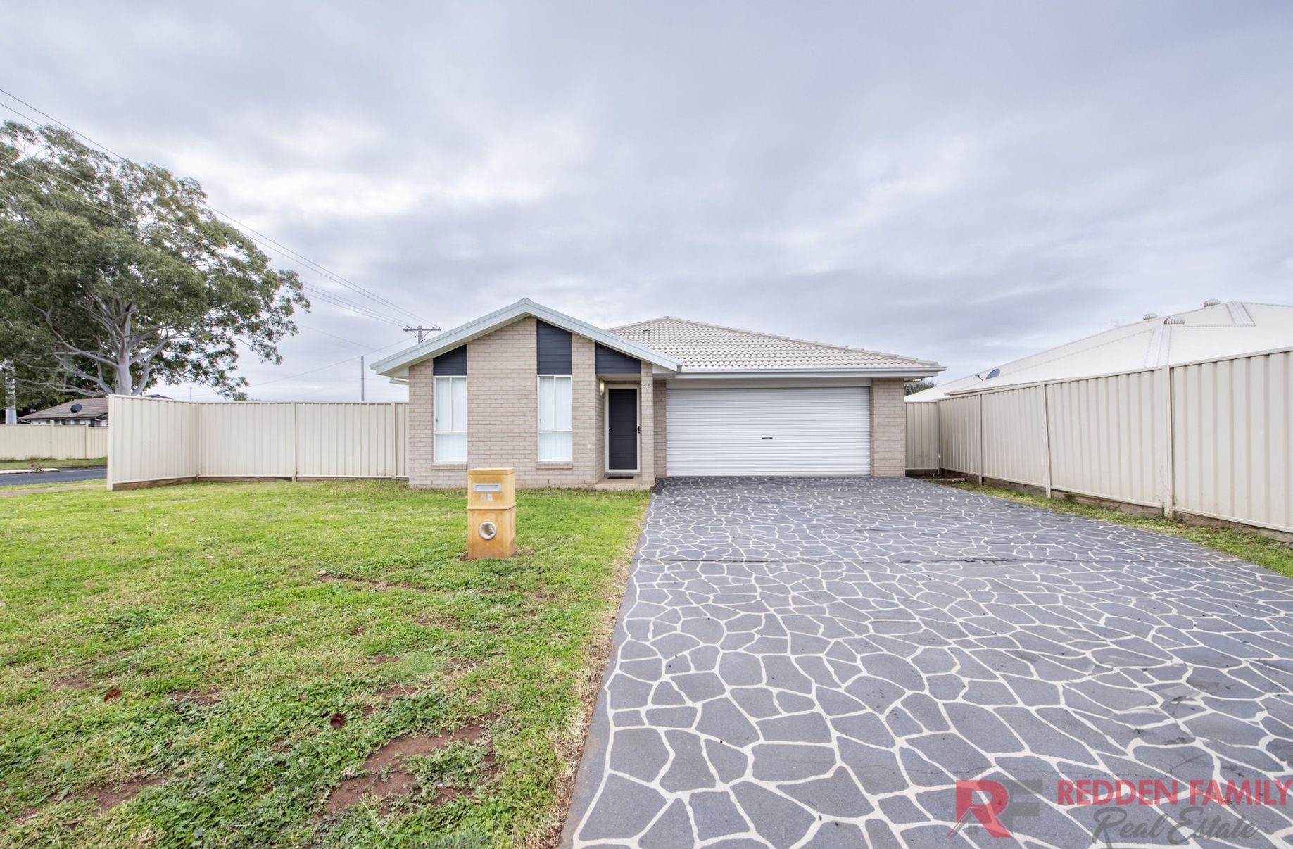 28 Catherine Drive, Dubbo | Redden Family Real Estate