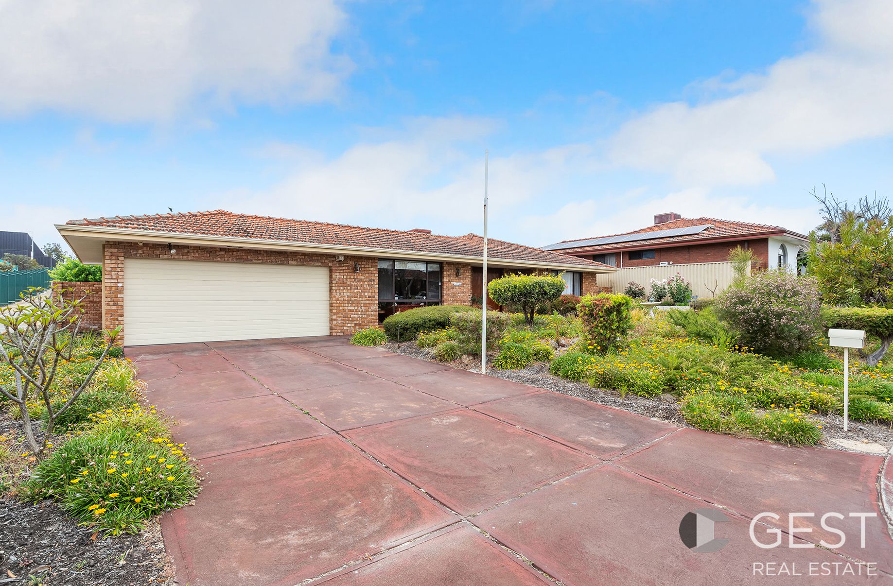 8 DAVIDSON PLACE, Noranda | GEST Real Estate