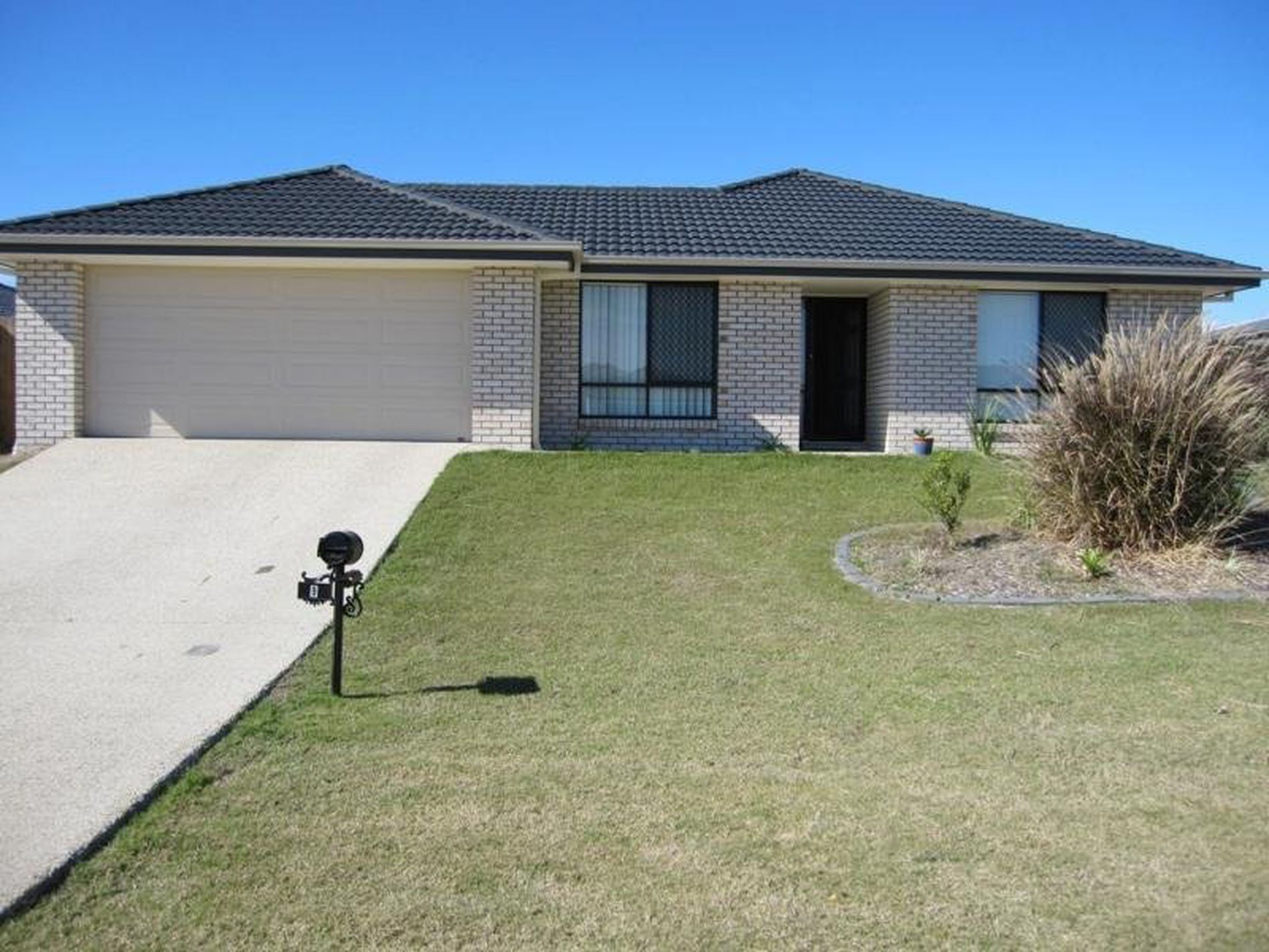 9 Brolga Street, Lowood | Ipswich Real Estate