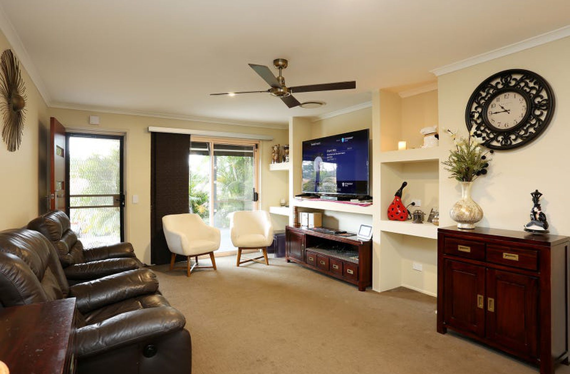 1 / 14 Fonda Place, Oxenford | Oxbridge Global Real Estate, Finance ...