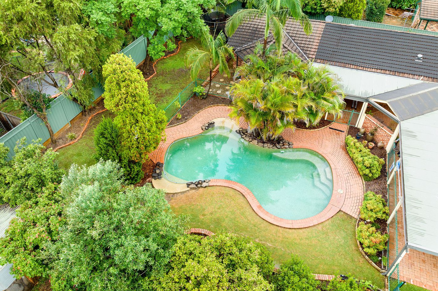 9 Plane Tree Drive, NARELLAN VALE