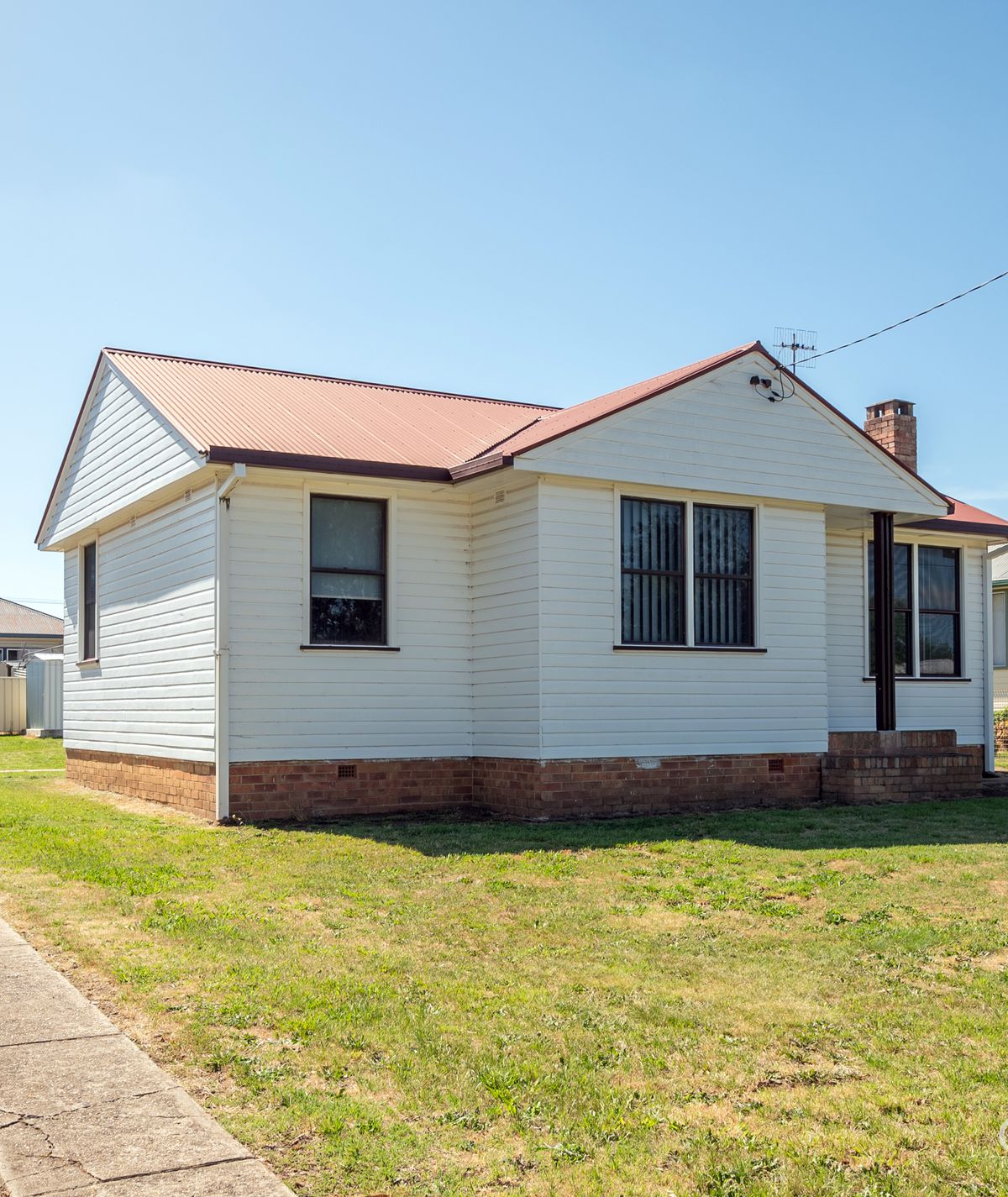 35 Lewis Street, Glen Innes | Country Wide Property