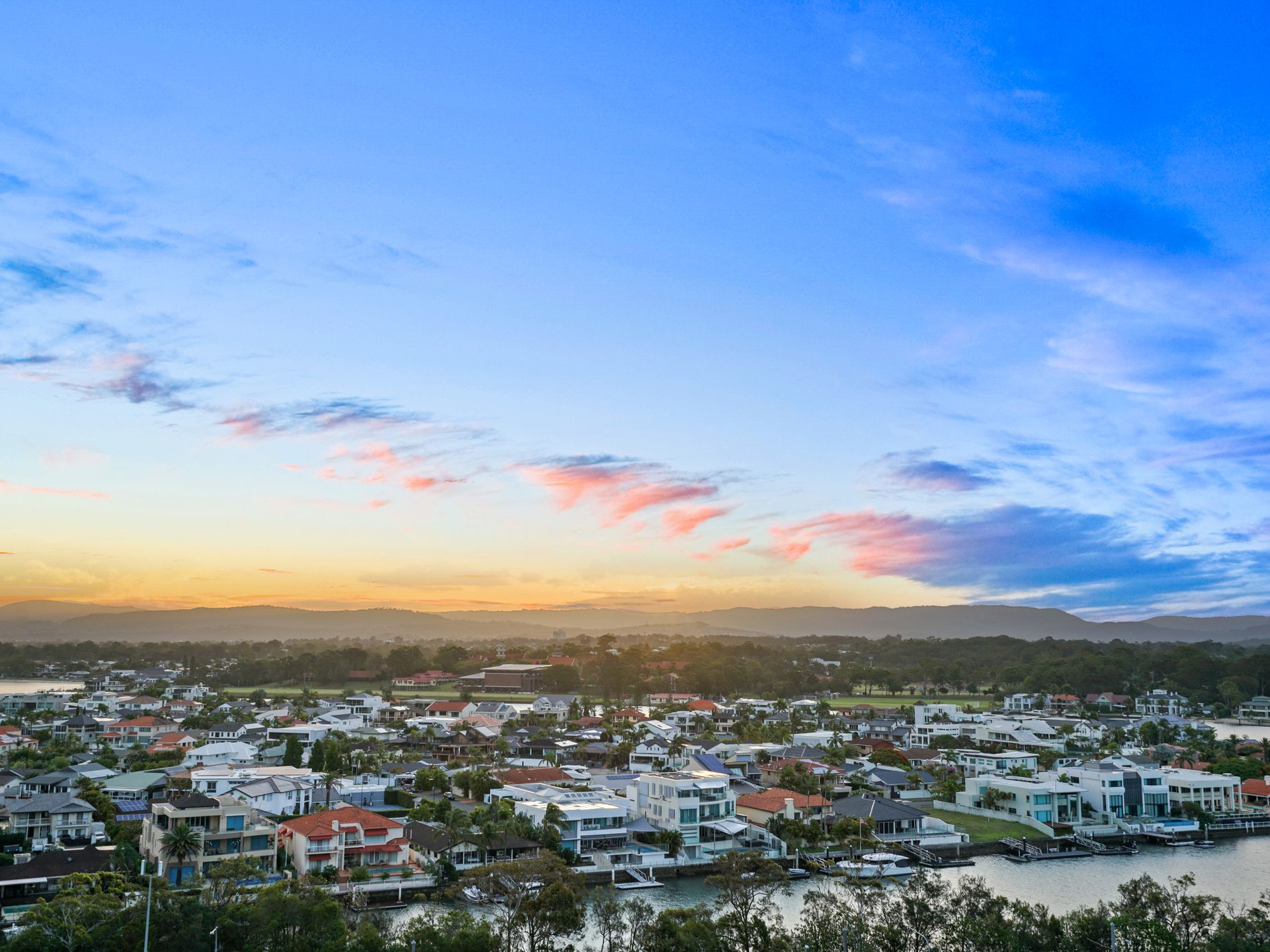 43 / 3 TEDDER AVENUE, Main Beach | Republik Property Partners