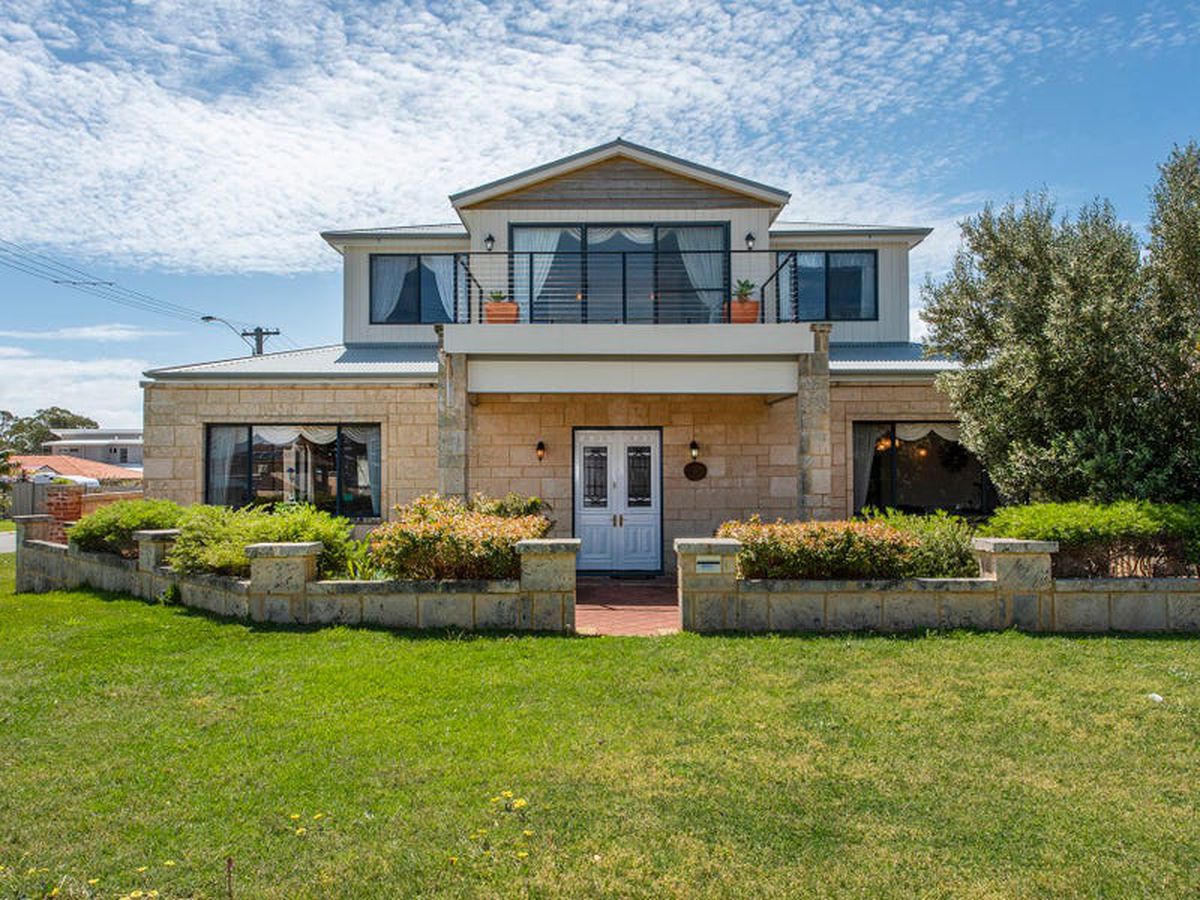 110 Penguin Road, Safety Bay | Cutten & Co Real Estate