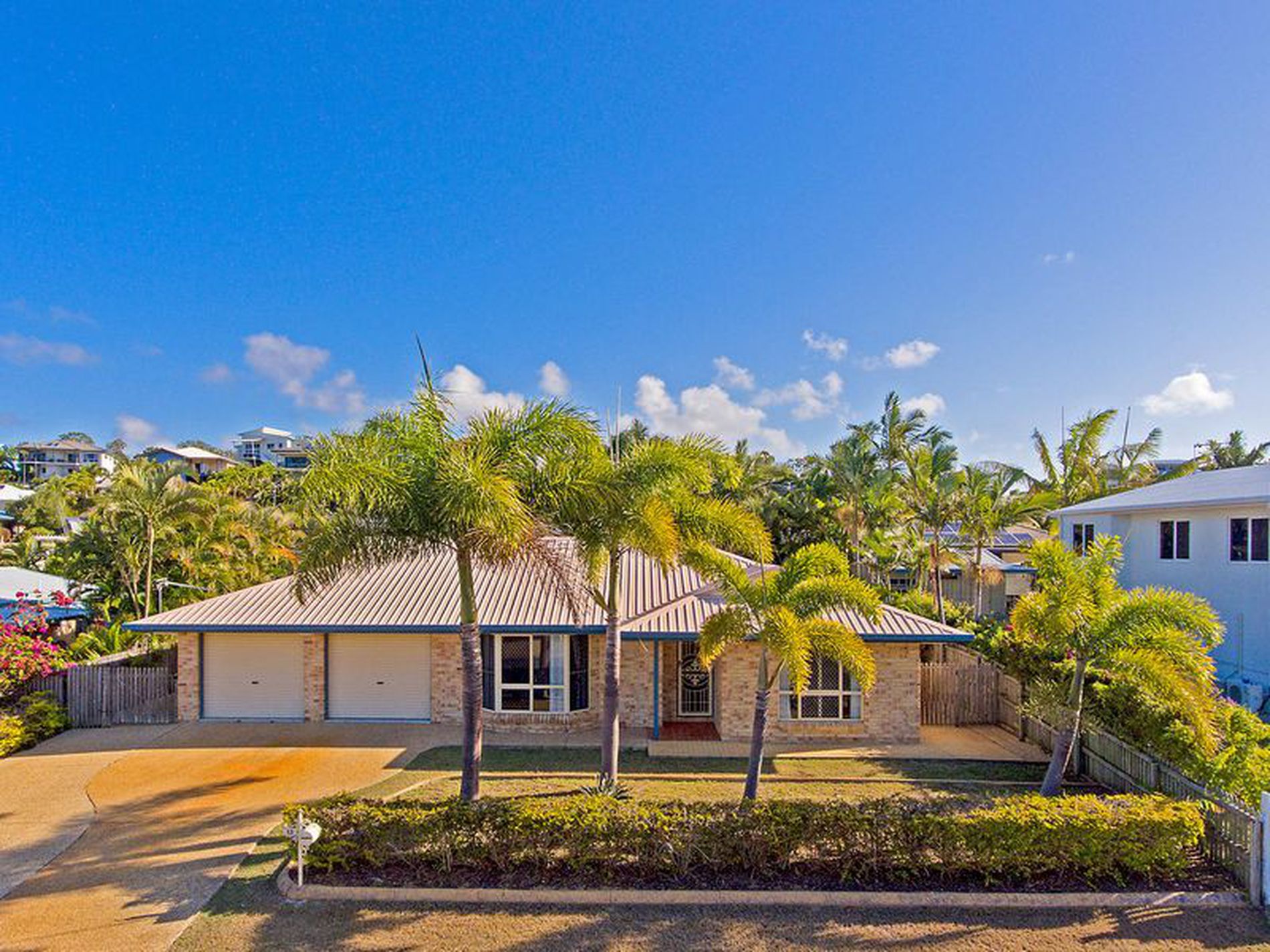 13 Frangipani Drive, Lammermoor | @ Real Estate
