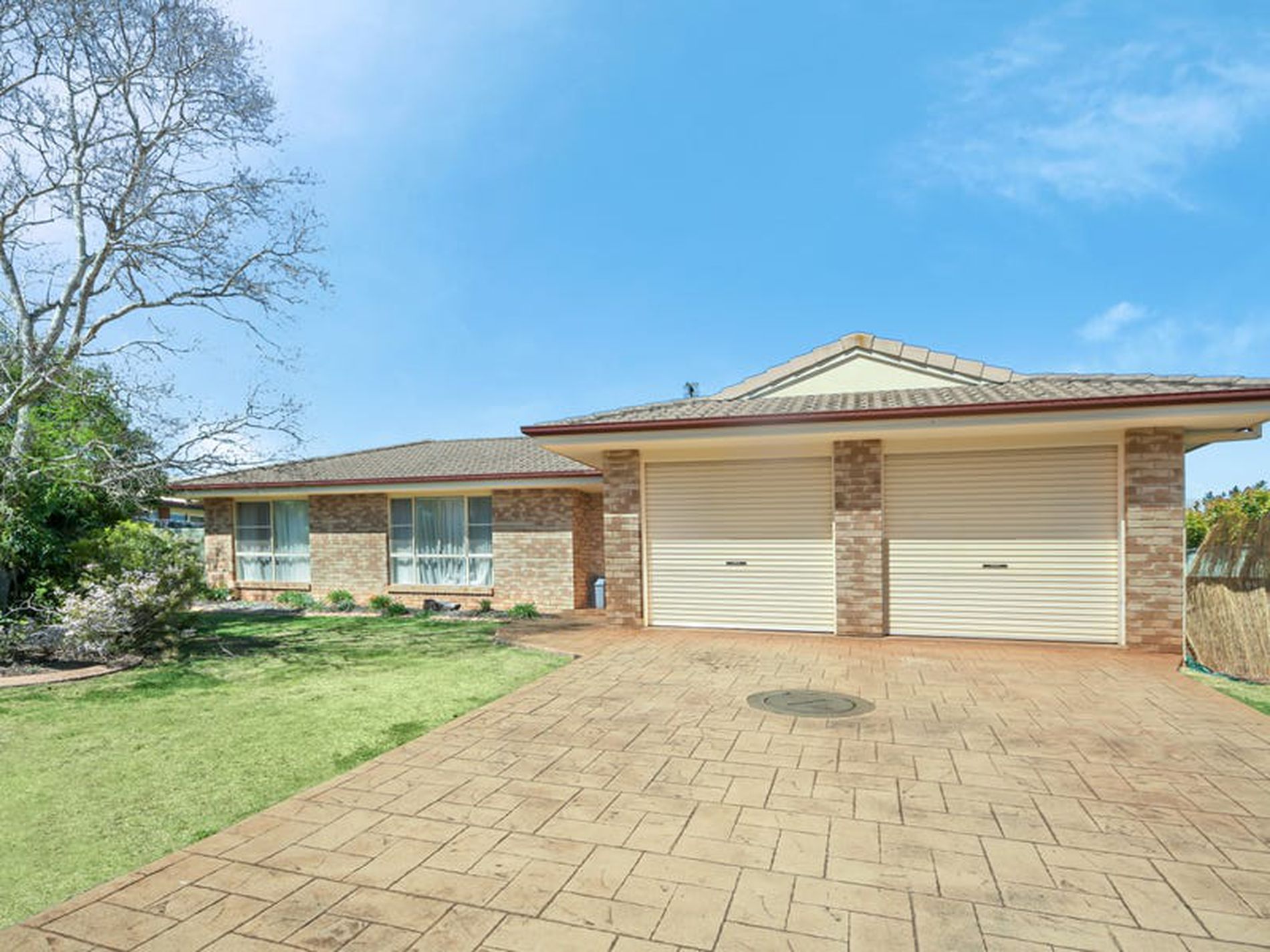 8 Pixie Drive, Kearneys Spring | Hot Property