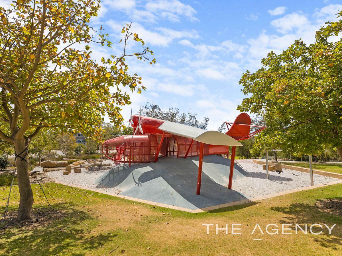 34 Perkins Drive, Clarkson | Team Trolio