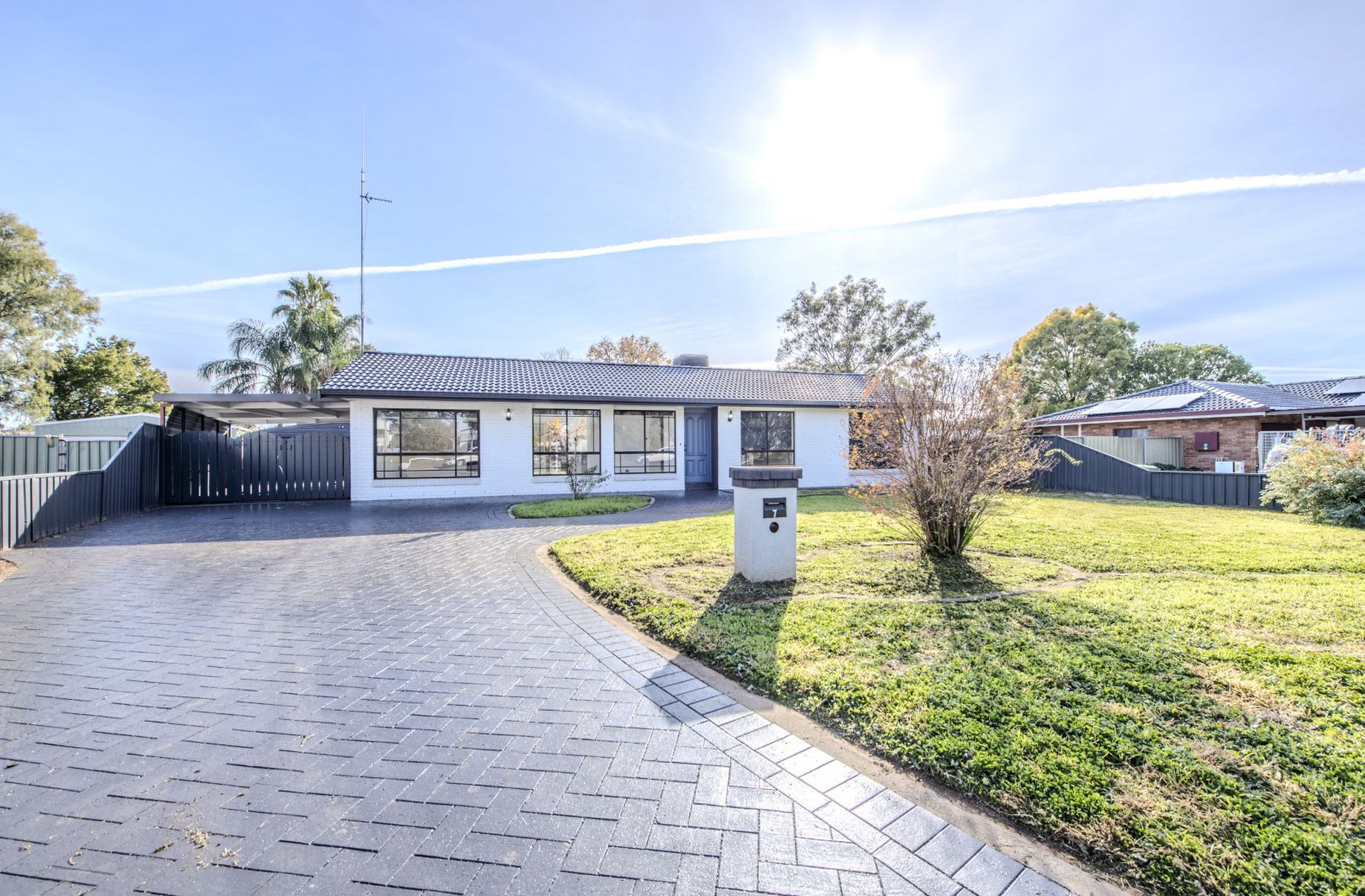 7 Light Place, Dubbo | Redden Family Real Estate