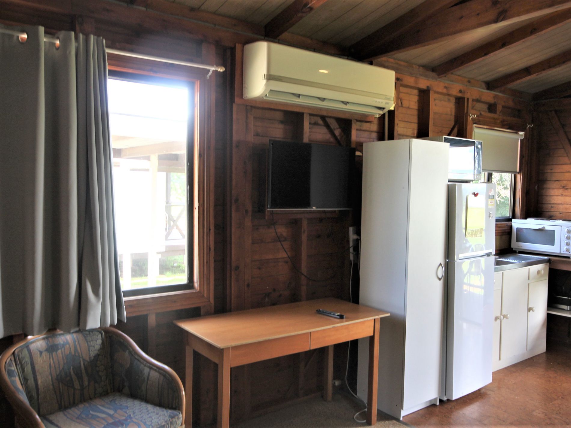 Top Camp Caravan Park and Roadhouse Ravenswood | Jensens Real Estate ...