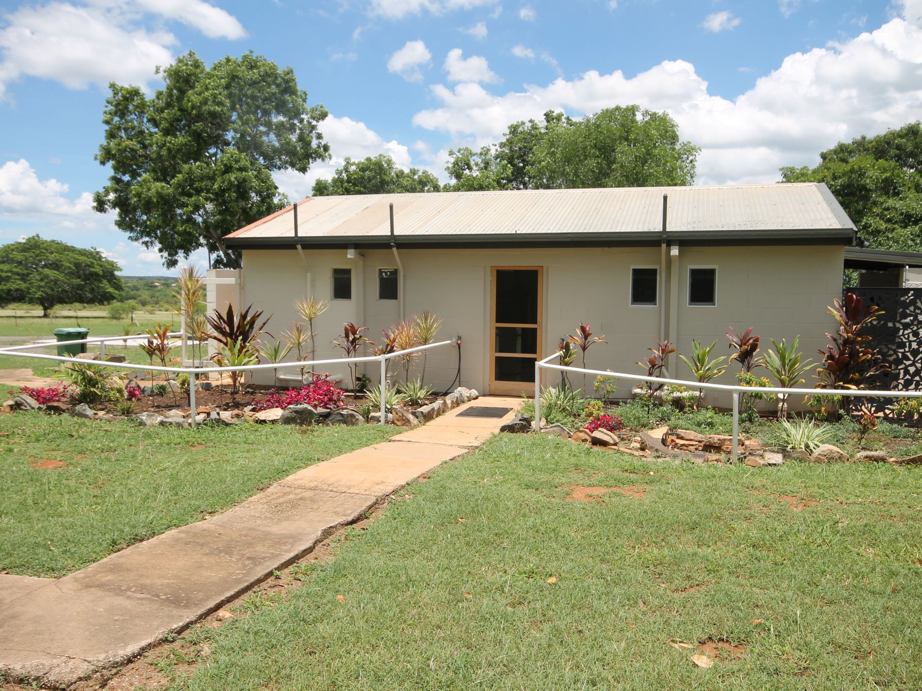 Top Camp Caravan Park and Roadhouse Ravenswood | Jensens Real Estate ...