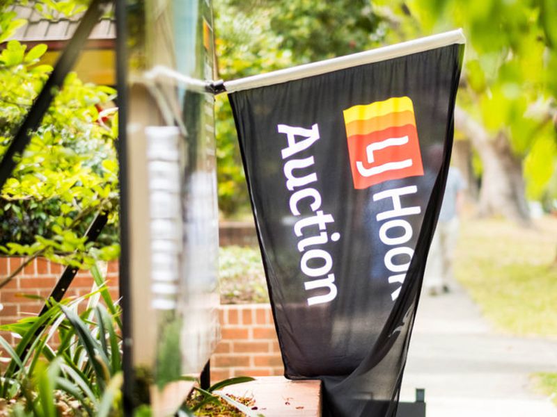 How to Prepare and Bid Wisely at Your First Auction Day | Morgan ...