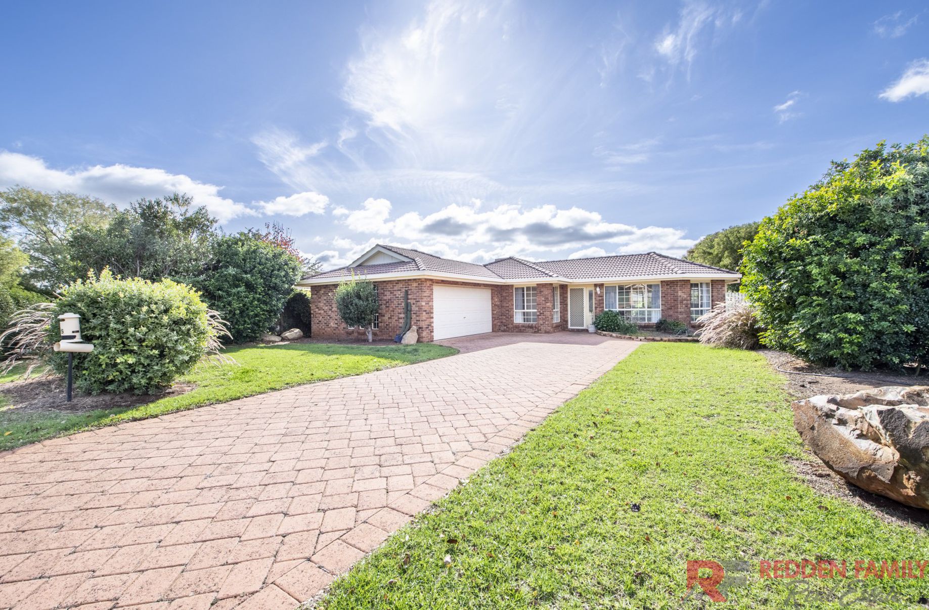 35 Twickenham Drive, Dubbo | Redden Family Real Estate