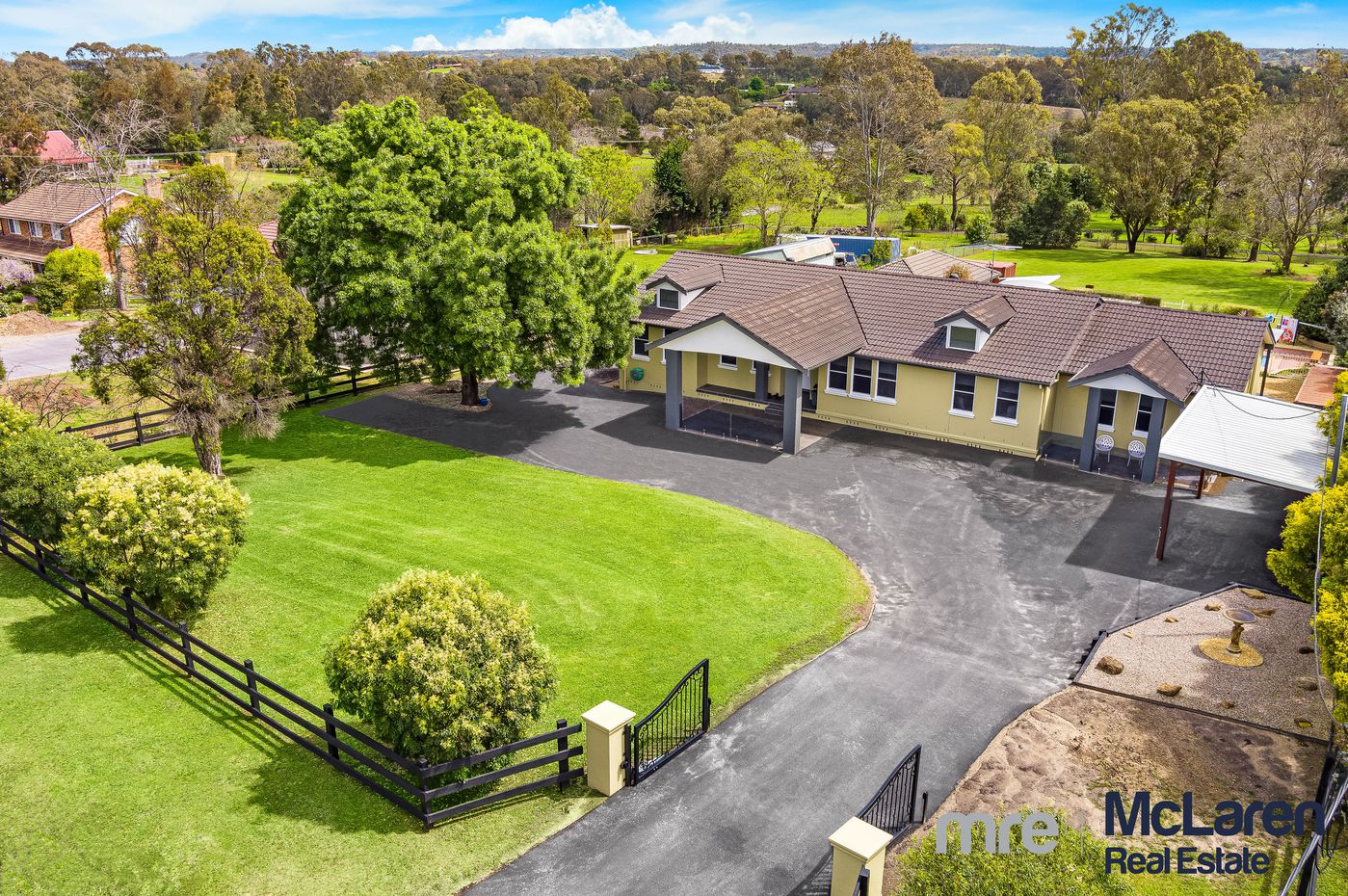 103 Ellis Lane, ELLIS LANE